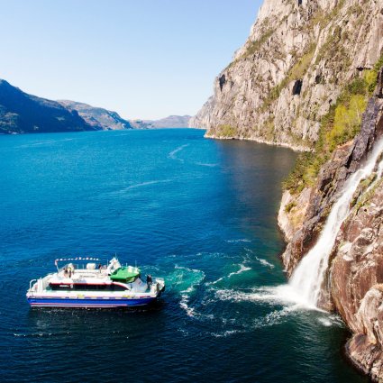 Bootsfahrt auf dem Lysefjord / Authentic Scandinavia