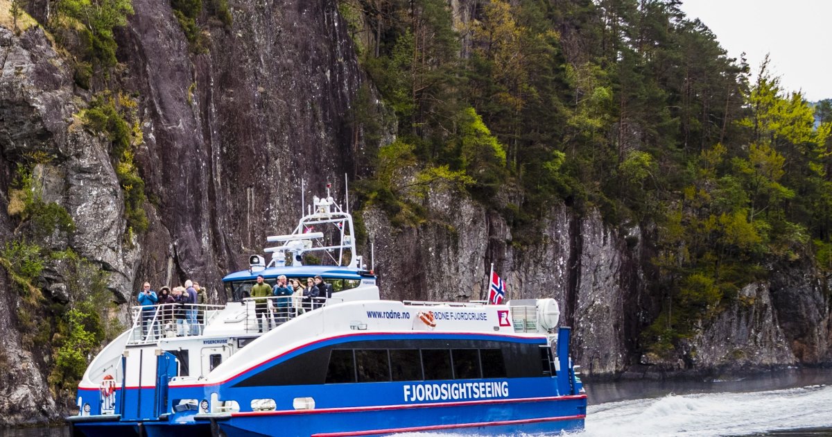 Fjord Bootsfahrt ab Bergen / Authentic Scandinavia